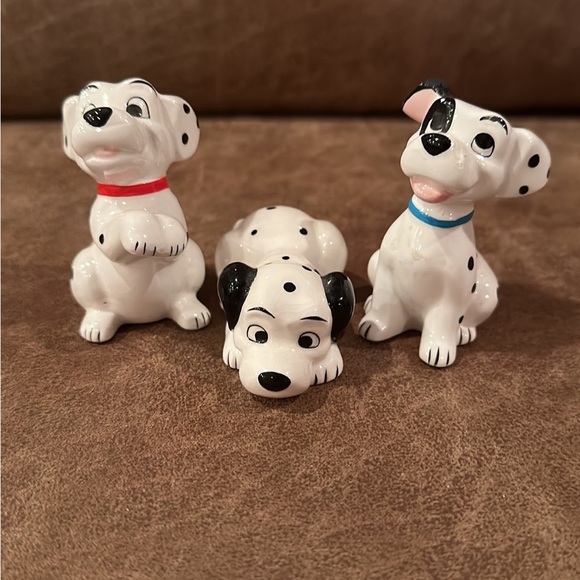 Disney | Accents | 1 Dalmatians Figurines | Poshmark